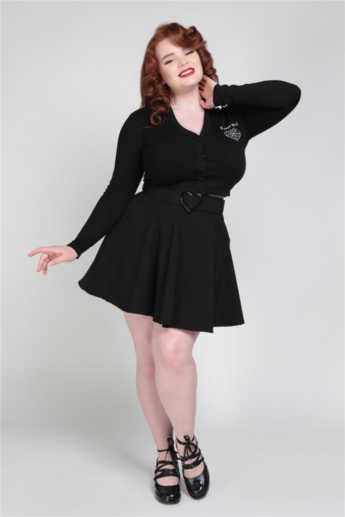 Creepy girl | Layce.no | 40- og 50-talls klær og tilbehør